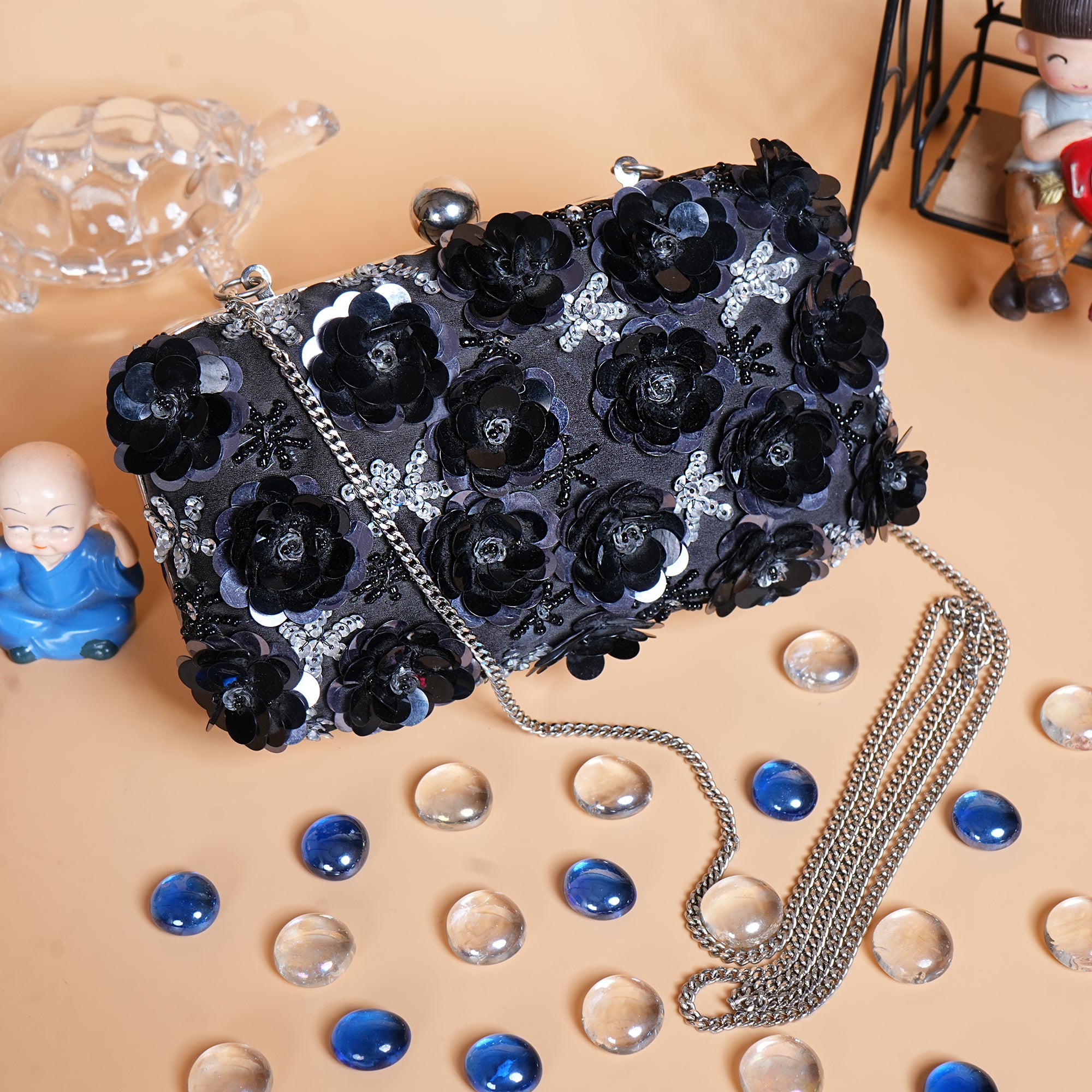 Florina - Beaded Clutch Bag – METEAMO